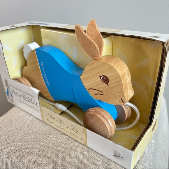Toys | Nib Original Peter Rabbit Pull Along String Wooden Toy ...